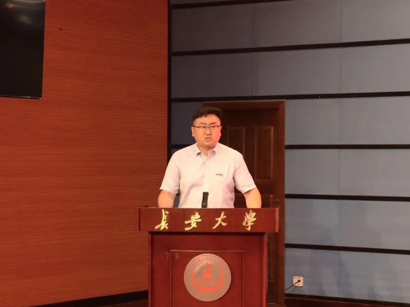 工程机械学院举行2023届本科生毕业典礼暨学位授予仪式